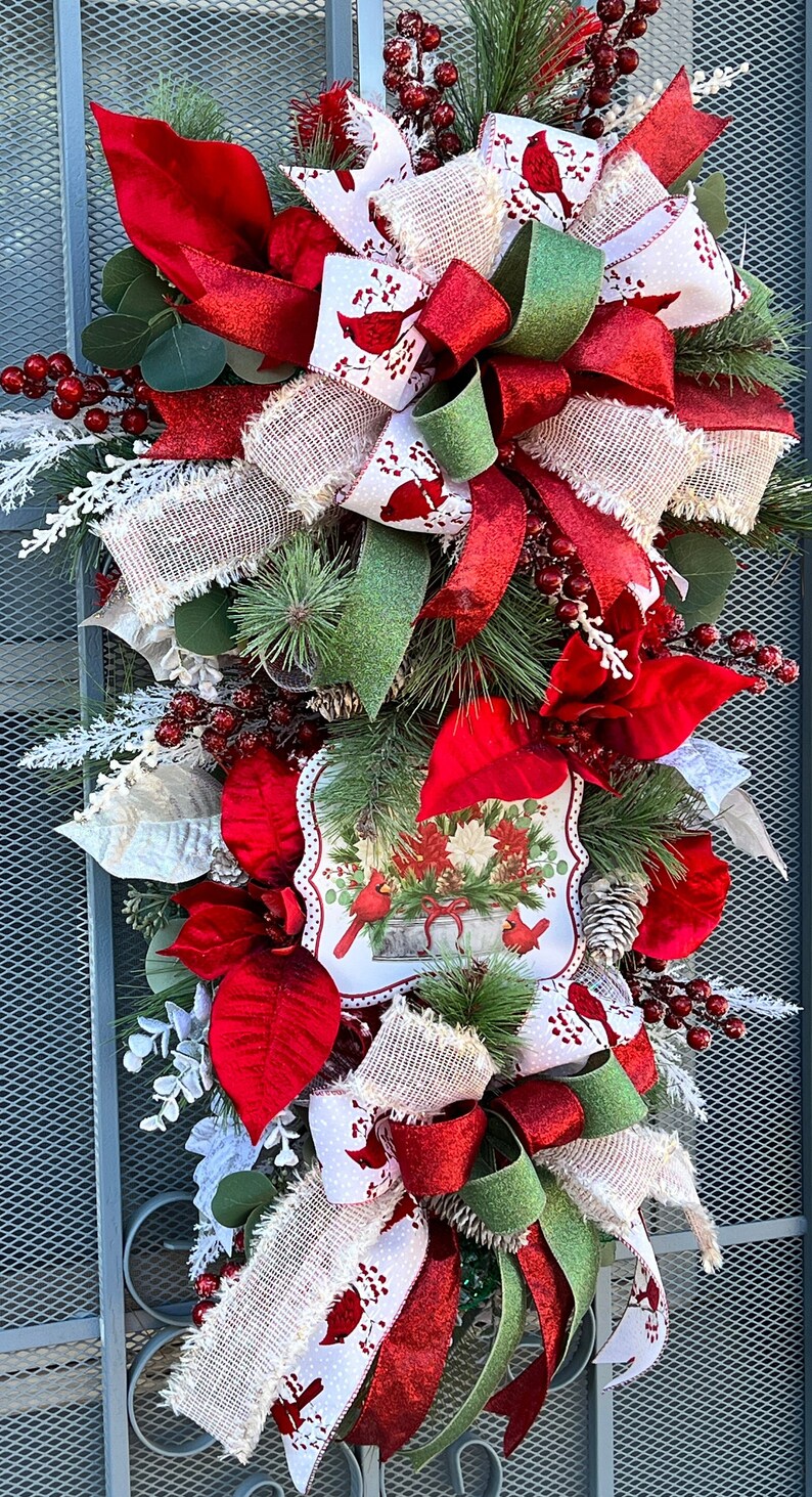 Red Cardinal Christmas Wreath: Poinsettia Holiday Decor - Etsy