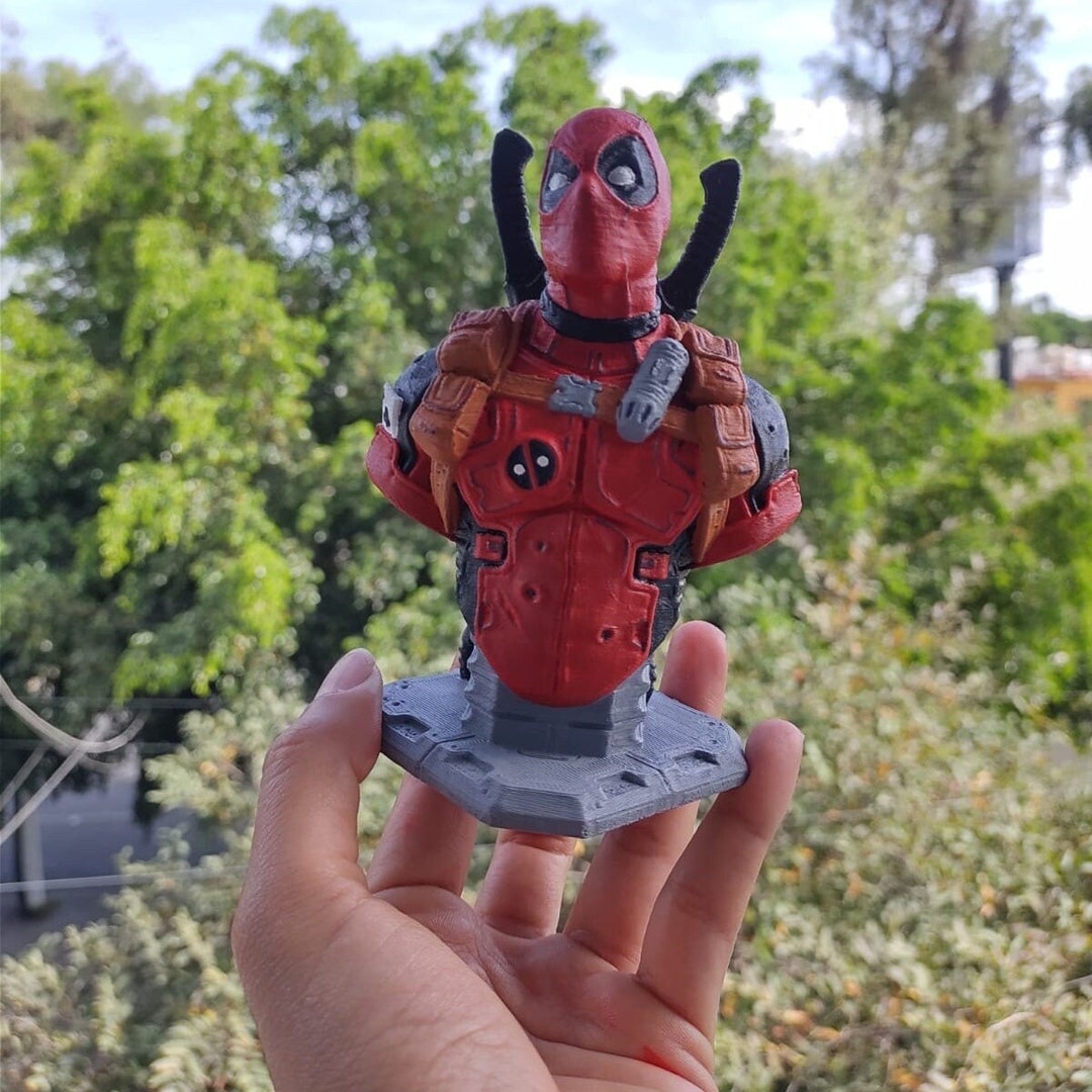 Deadpool in 3D Hand Painted Sculpture - Etsy