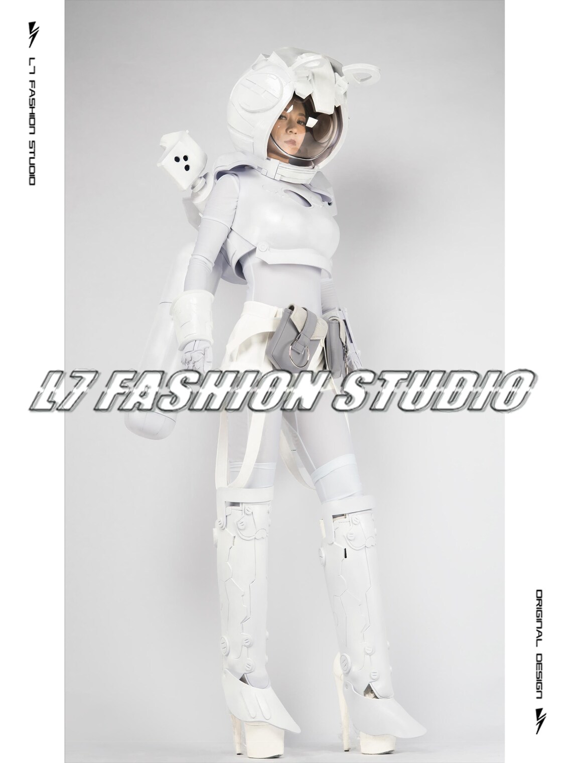 Glam Cyberpunk Alien Warrior Costume - Women's Sci-fi Space Party ...