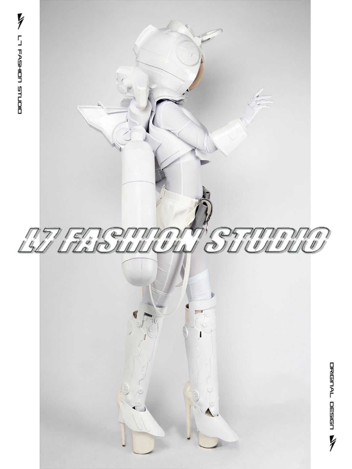 Glam Cyberpunk Alien Warrior Costume: Sci-fi Space Outfit - Etsy