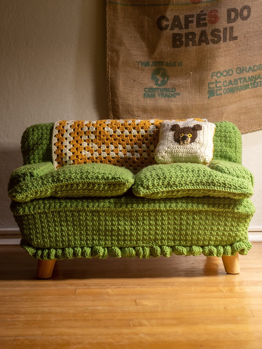 Crochet Cat Couch ~ Made to Order! - Etsy