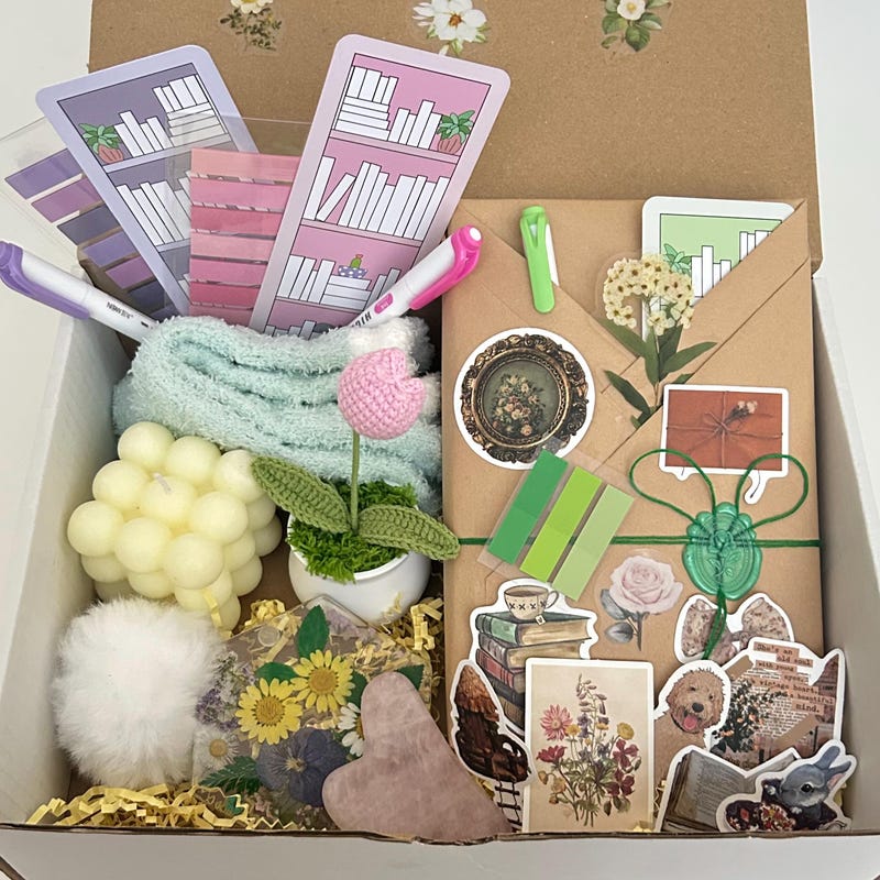 Themed Book Gift Boxes - 60+ Gift Ideas for 2025