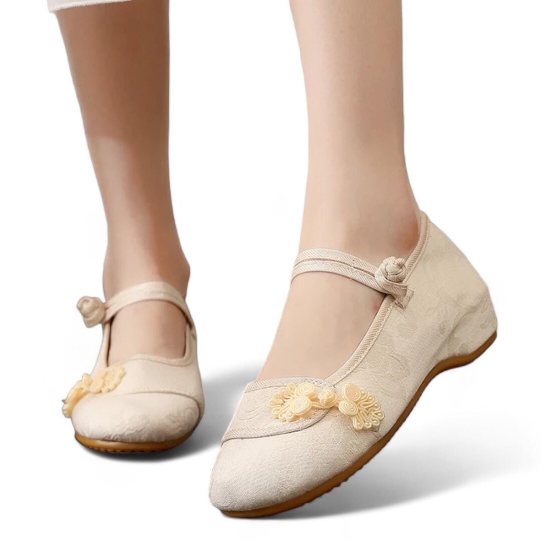 Beige Ballet Flats With Ruyi Knot Applique | Women's Flat Shoes ...