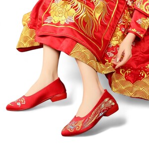 Red Chinese Wedding Bridal Shoes Traditional Chinese Tea Ceremony Qipao ...