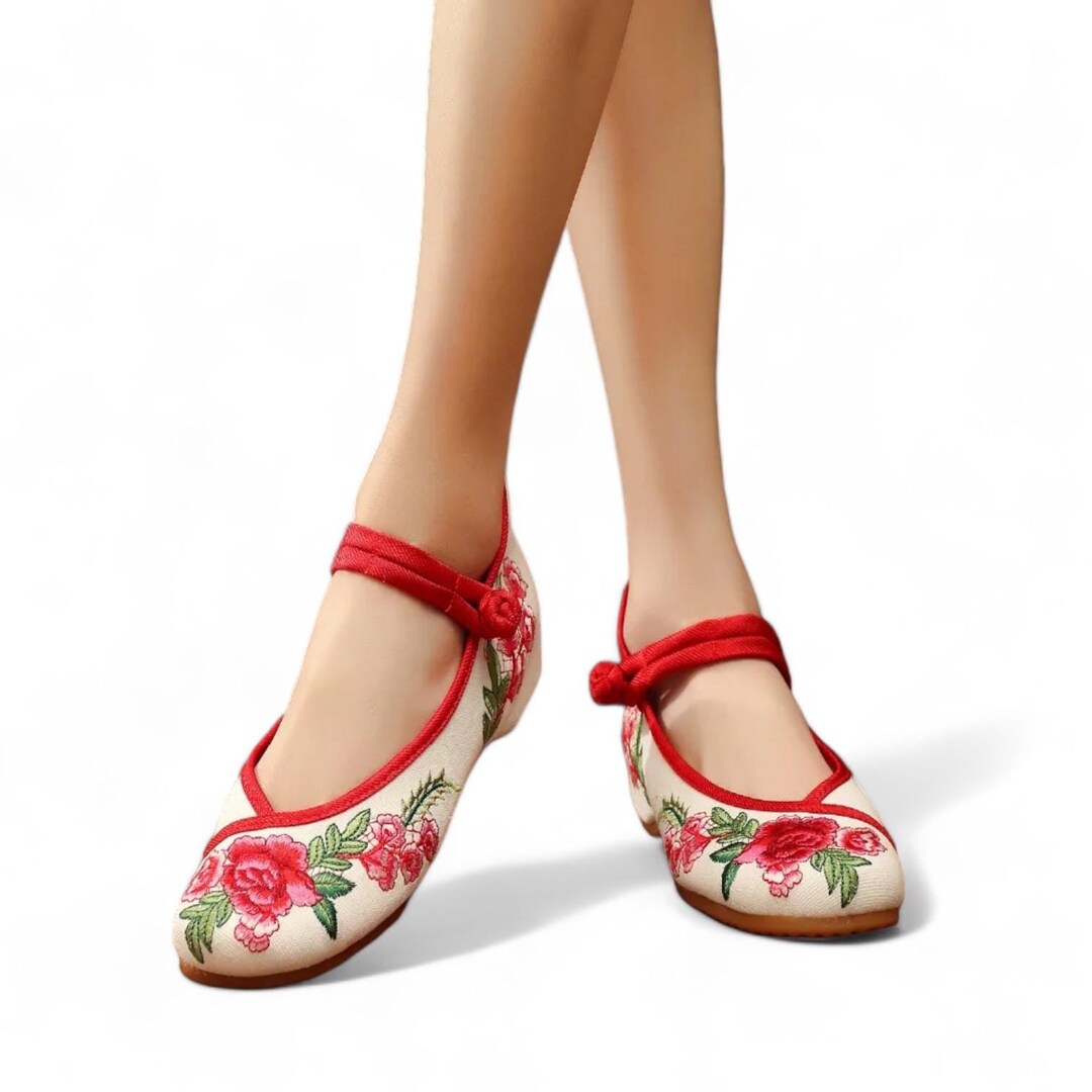Red Roses Embroidered White Ballet Flats | Cream White Slip-on Shoes ...