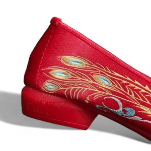 Red Chinese Wedding Bridal Shoes Traditional Chinese Tea Ceremony Qipao ...