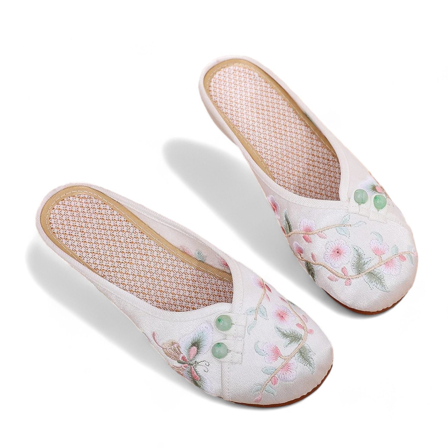 Soft Fabric Embroidered Closed Toe Flat Slippers Comfortable Casual ...
