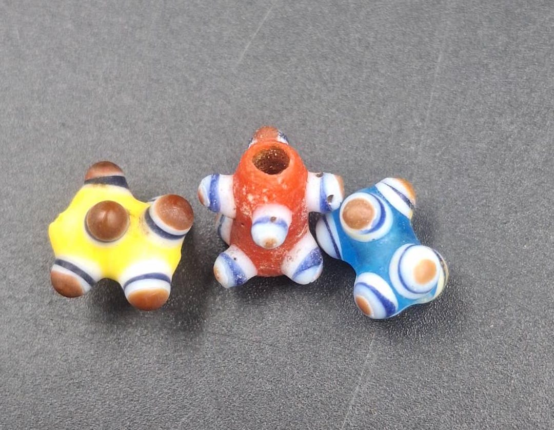Collection of 1960s Islamic Eye Compound Vintage Glass Bead Blue Red ...