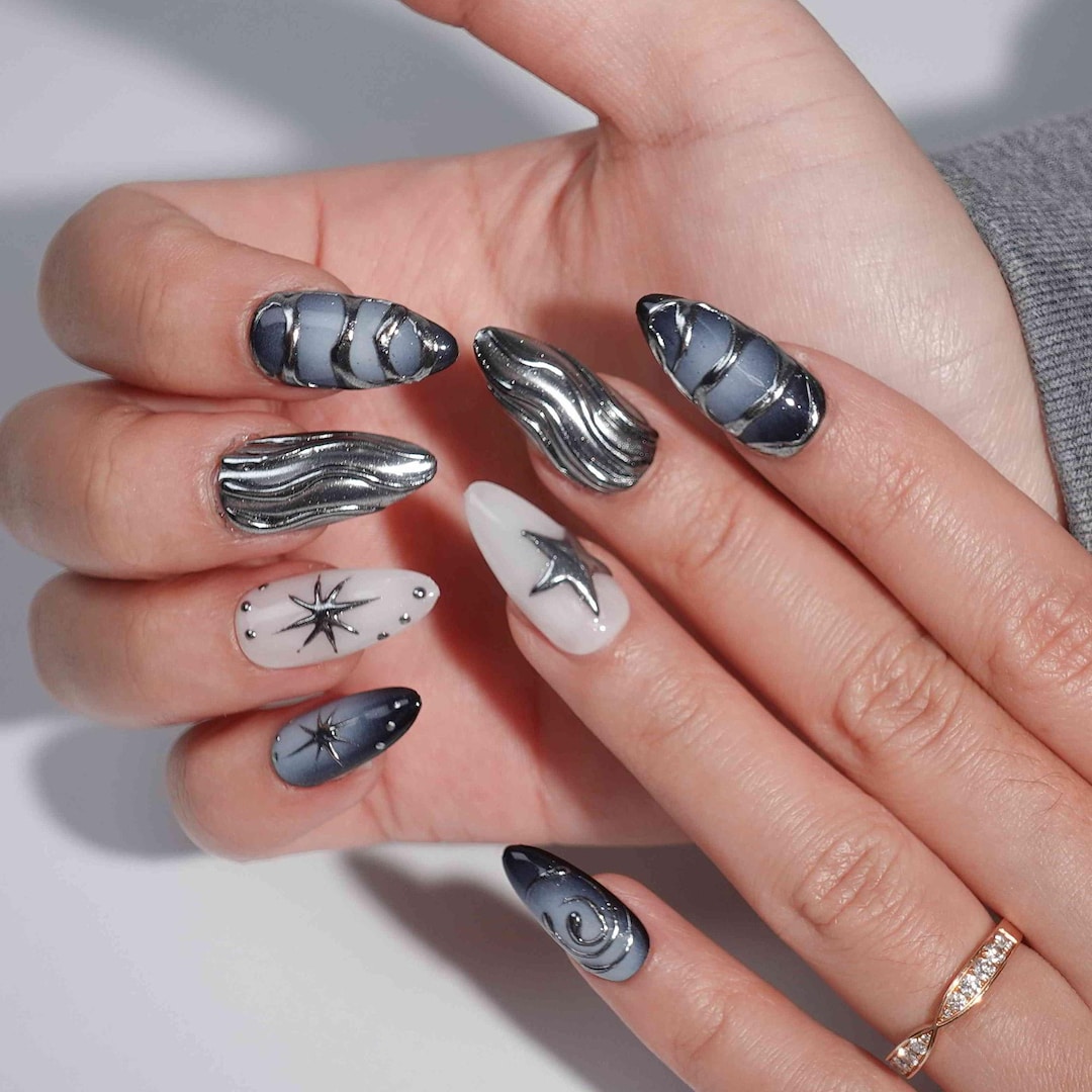 Galaxy Press on Nails, 3D Silver Star Nails, Blue Chrome Nails ...