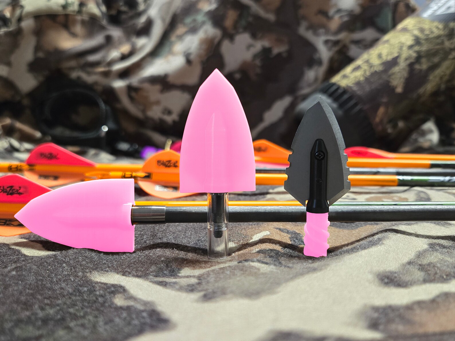 Magnus 150gr Single Bevel and Single Bevel Buzzcut Broadhead Cover ...