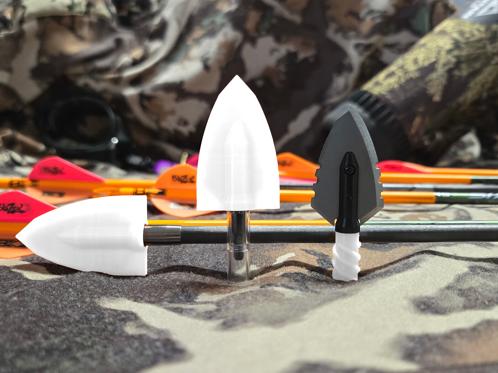 Magnus 150gr Single Bevel and Single Bevel Buzzcut Broadhead Cover ...