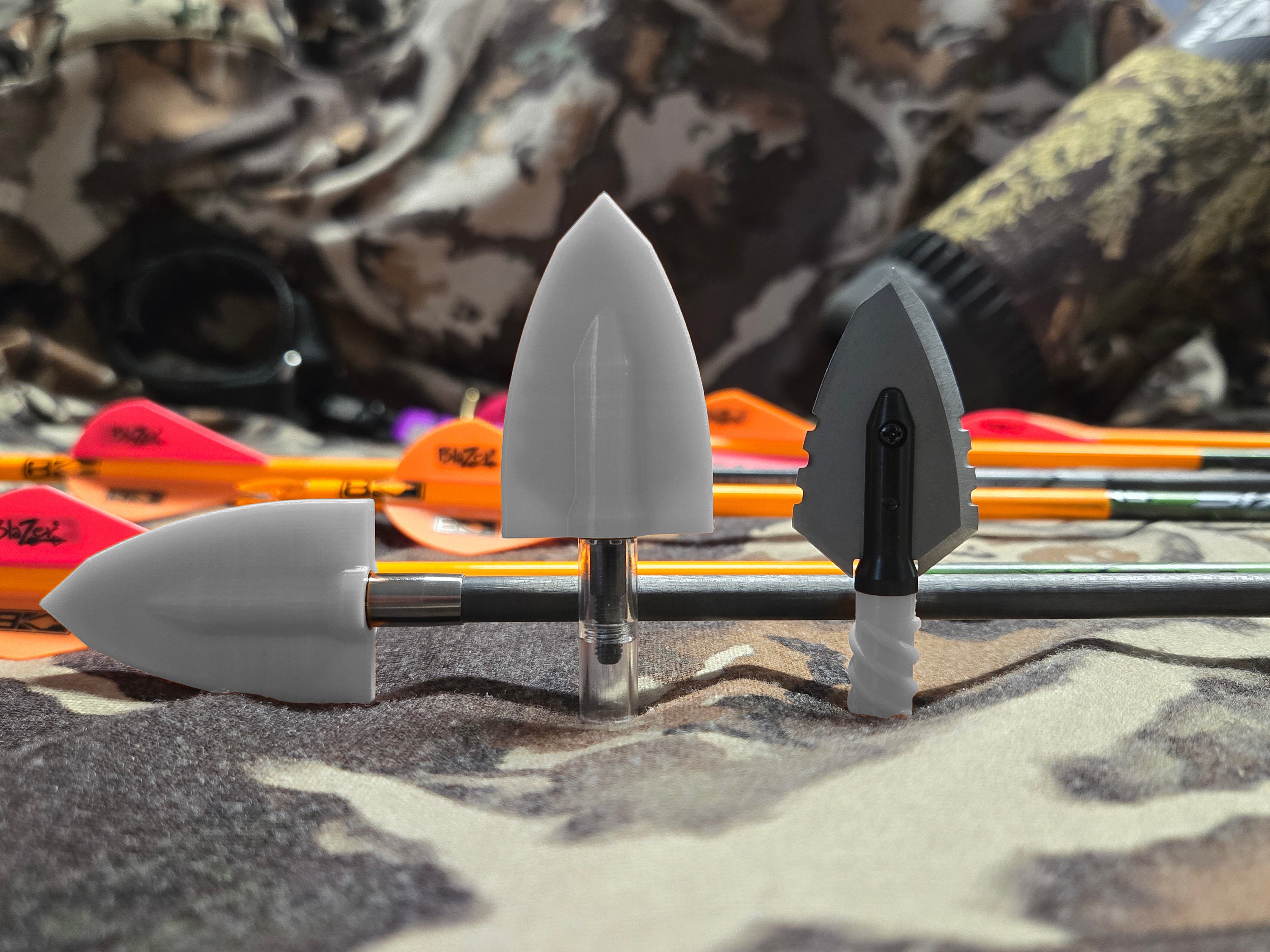 Magnus 150gr Single Bevel and Single Bevel Buzzcut Broadhead Cover ...