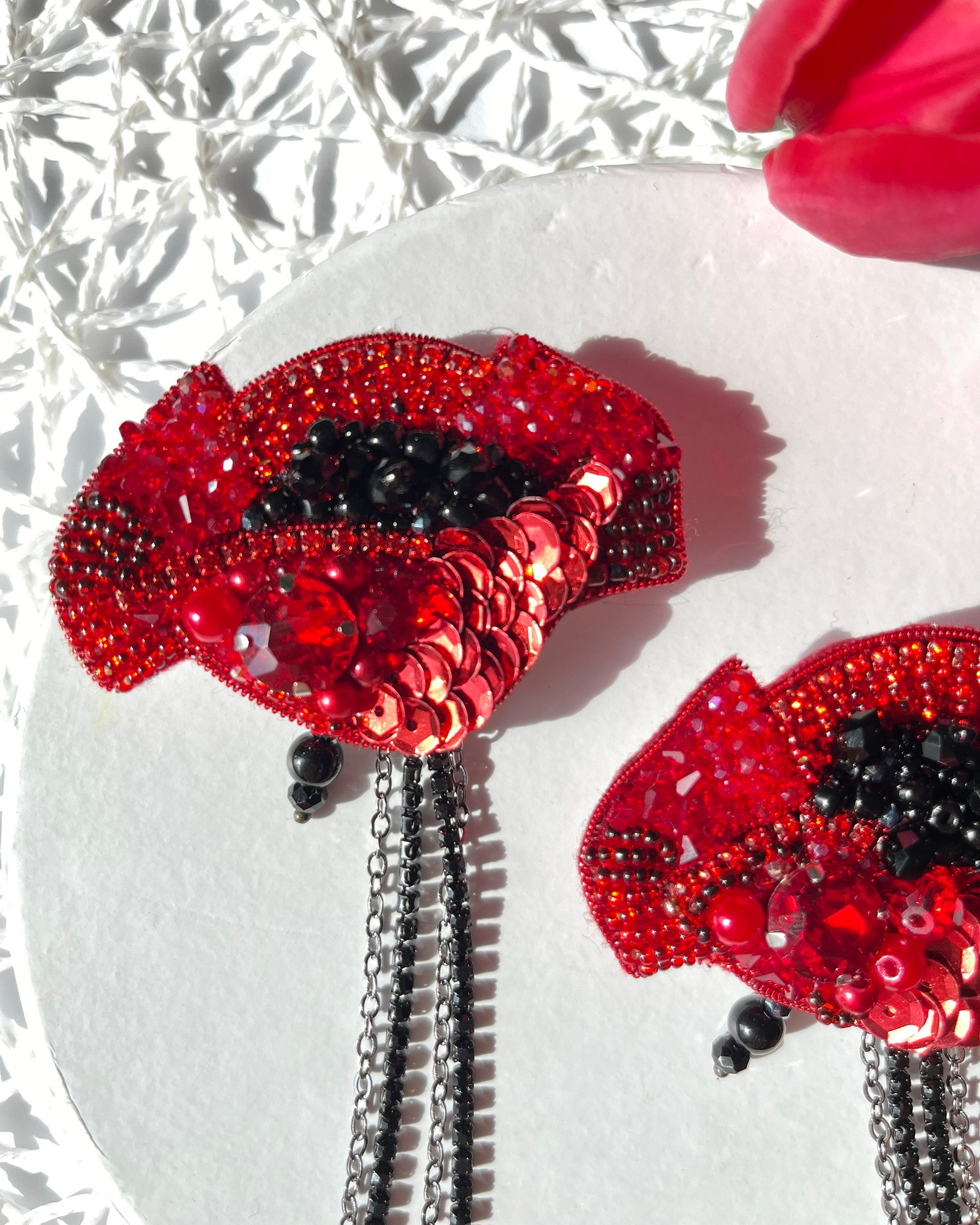 Handmade Beaded Red Poppy Brooch Minimalist Fashion Flower Brooches ...