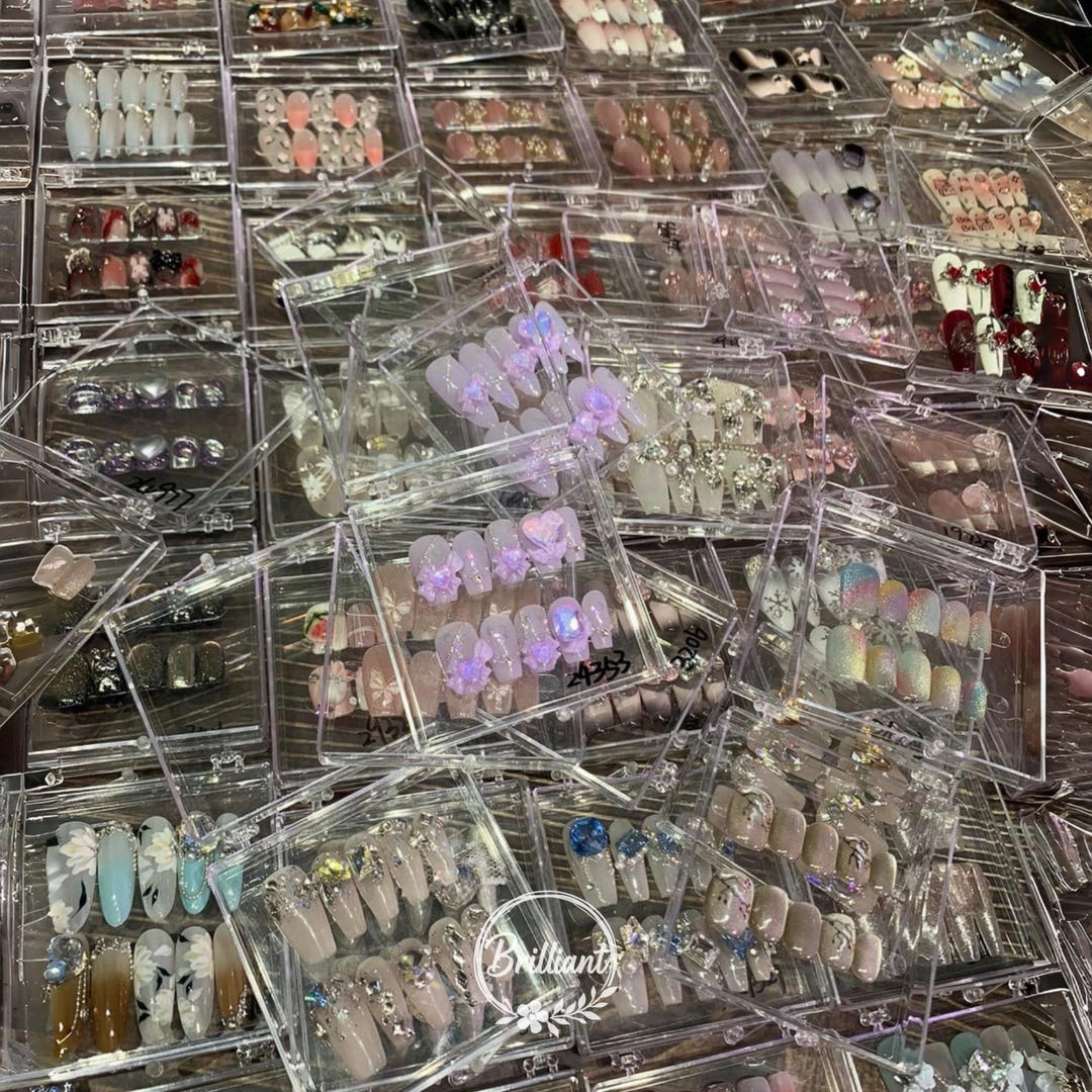 1/3/5 Sets Press on Nail Blind Box Mystery Boxes Random Nails Sets ...