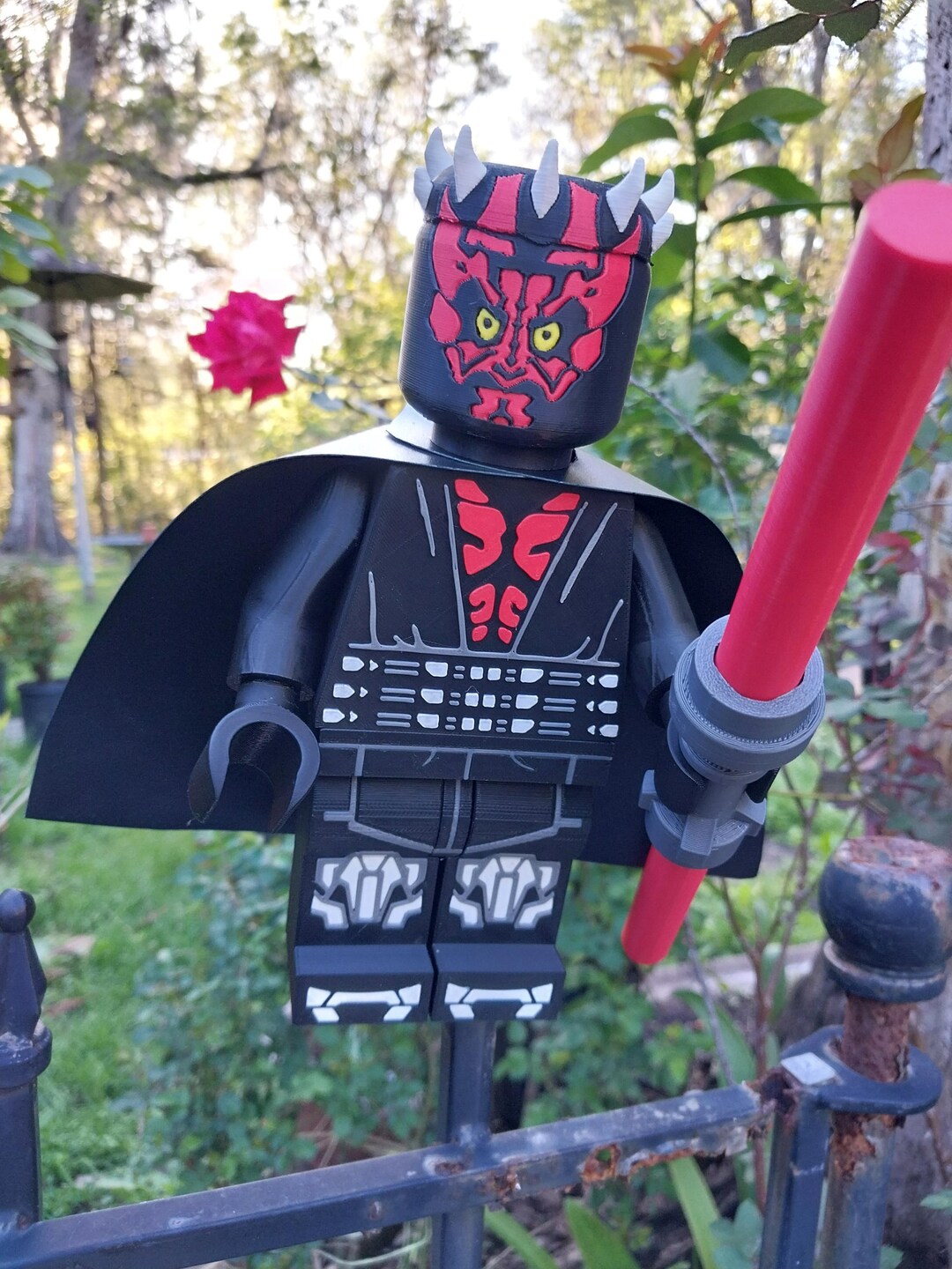 Darth Maul -SW Mini Figure Giant (8") With Wall Stand Mount and Free ...