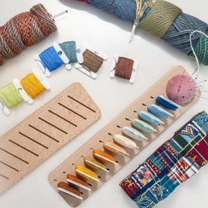 Wooden Embroidery Thread Stand With Magnetic Needle Holder, Spool ...