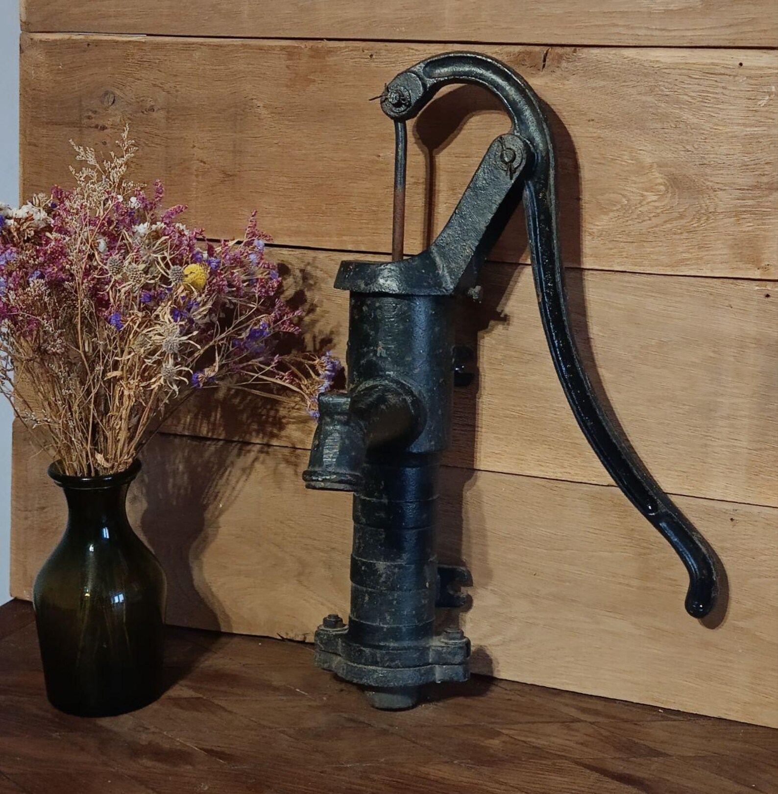 Vintage Cast Iron Water Hydrant Pump Mid Century, Antique French Cast ...