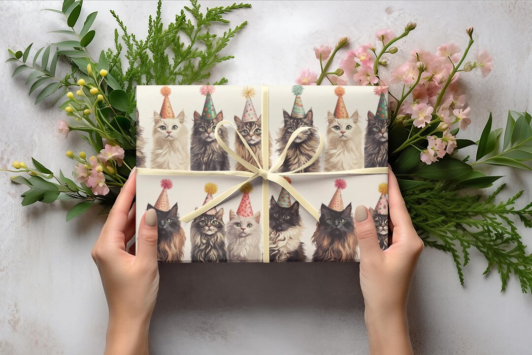 Funny Maine Coon Cat Wrapping Paper, the Perfect Gift Wrap for Cat ...