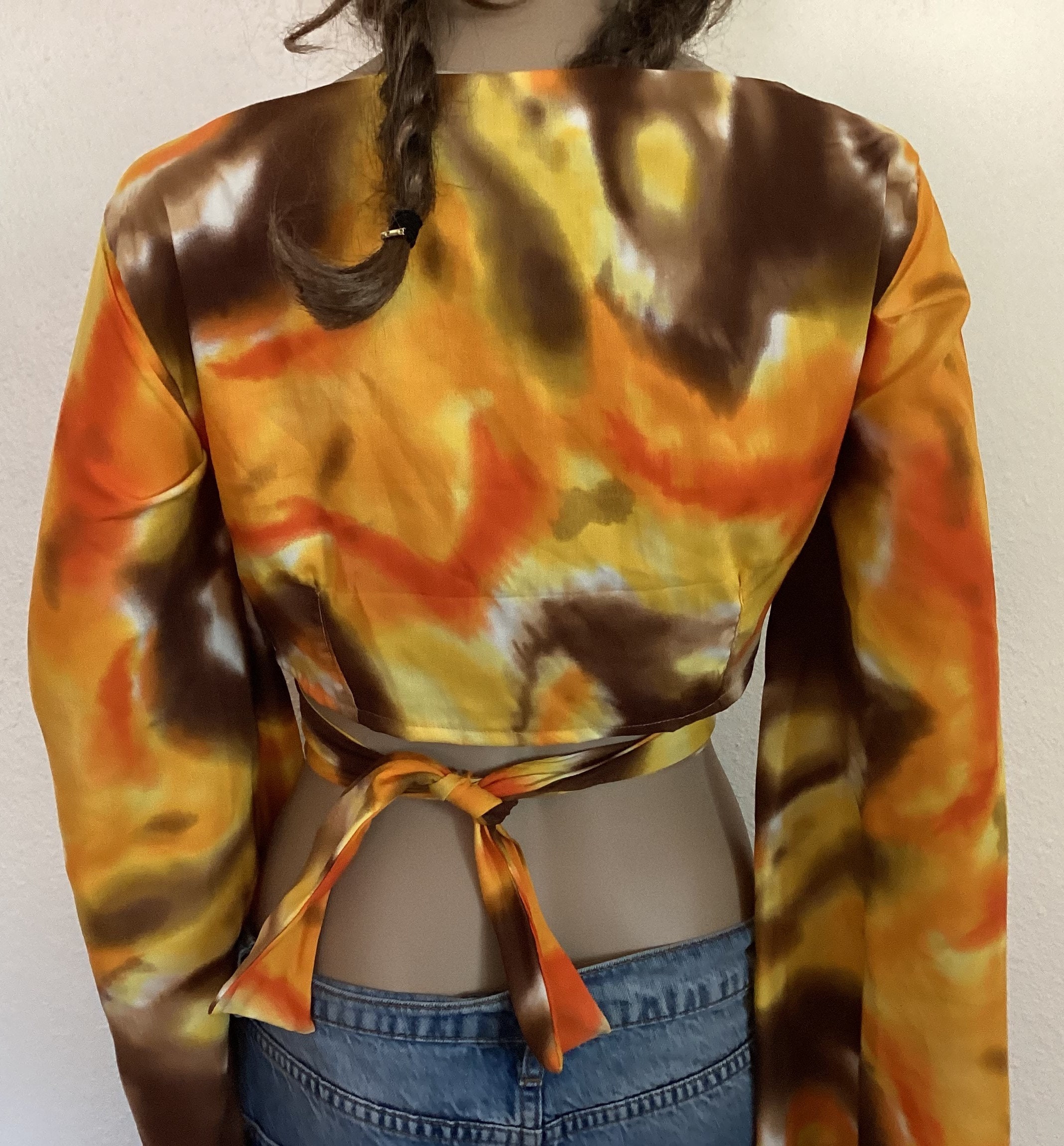 Boho 70's Tie Dye Hippie Crop Top With Bell Sleeves, Front Tie, Back ...