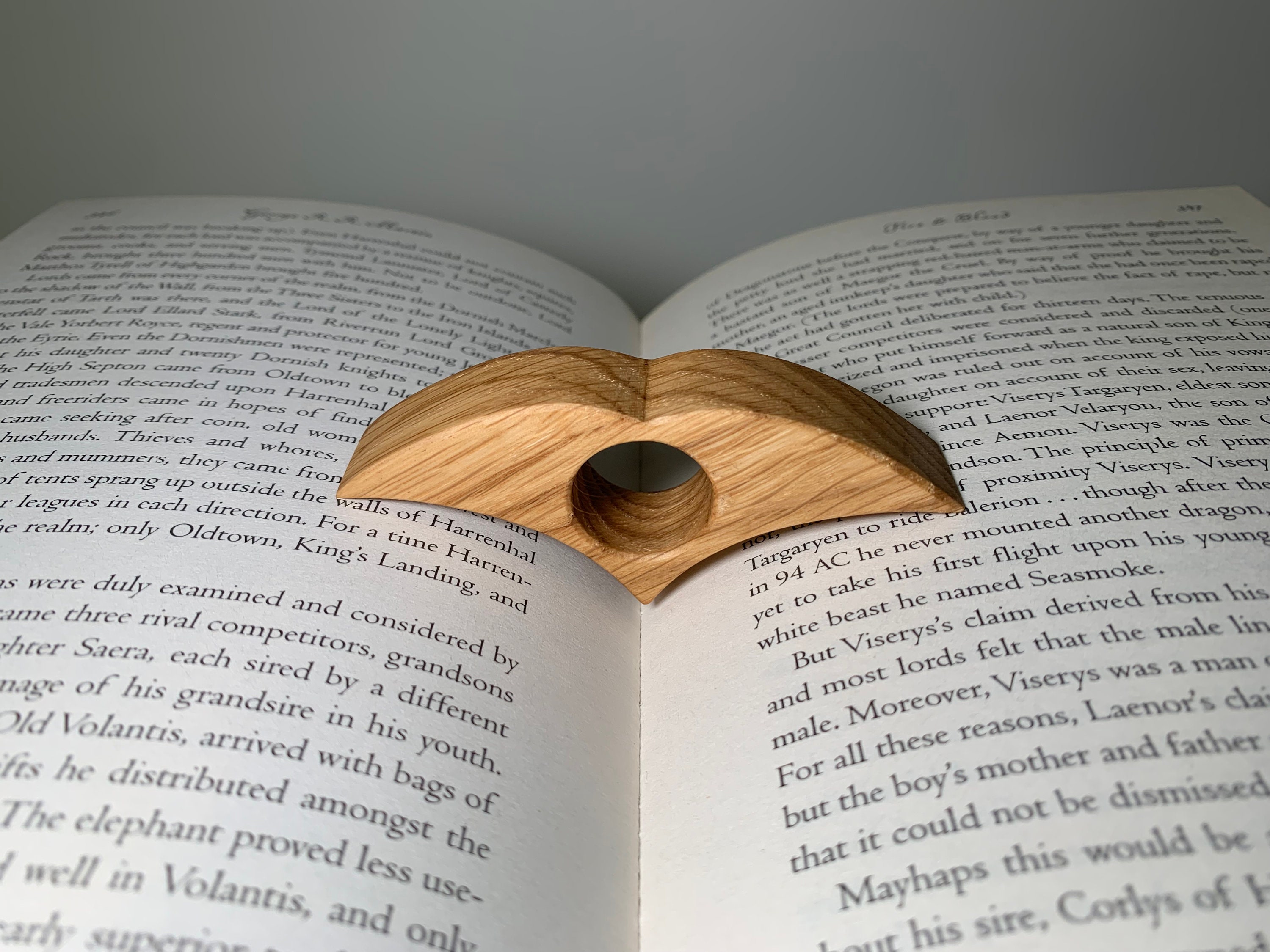 Wooden Thumb Book Page Holder - Etsy UK