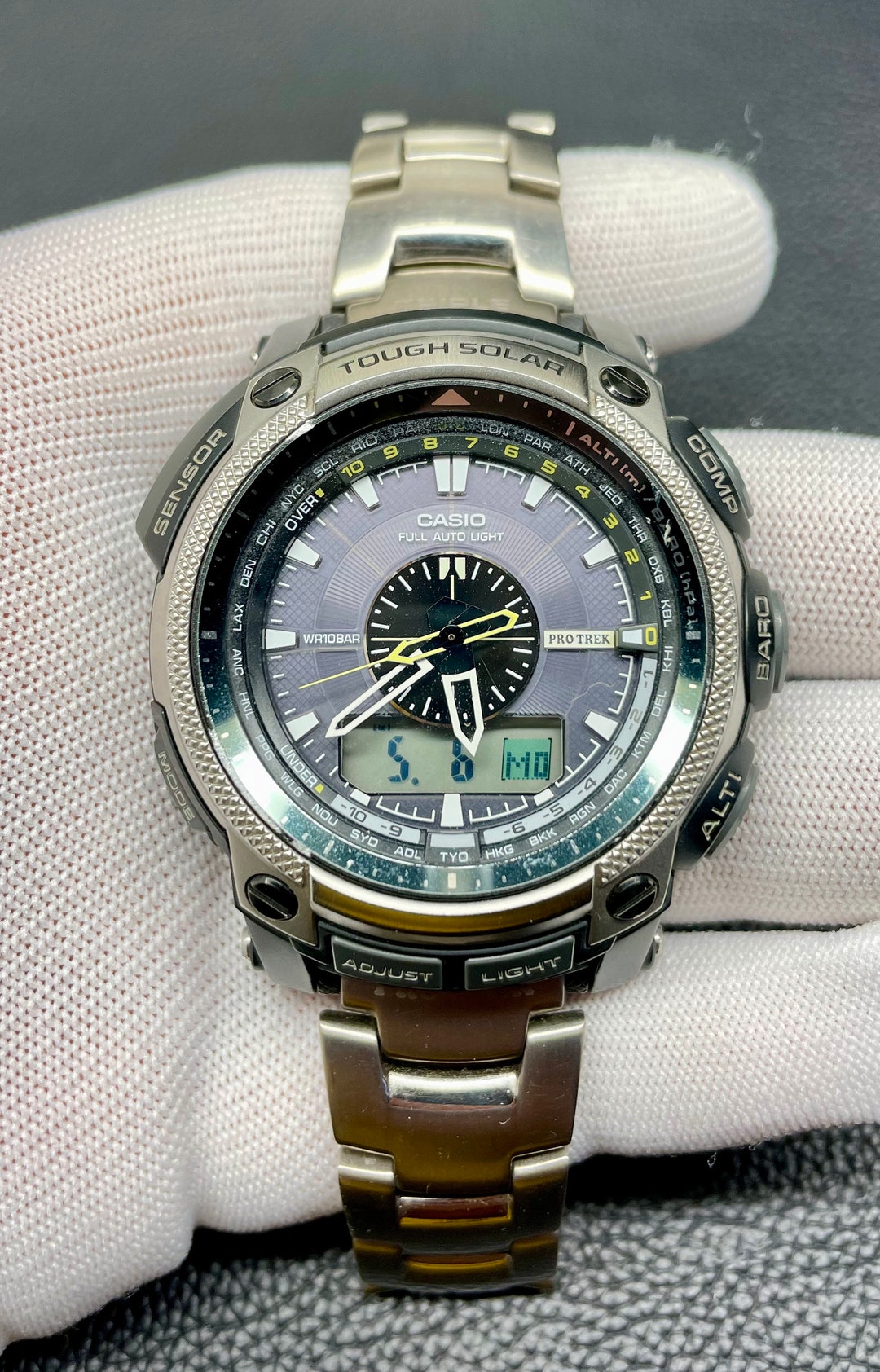 Rare Model CASIO Men's TITANIUM PRG-500T-7DR Pathfinder Solar Japan ...