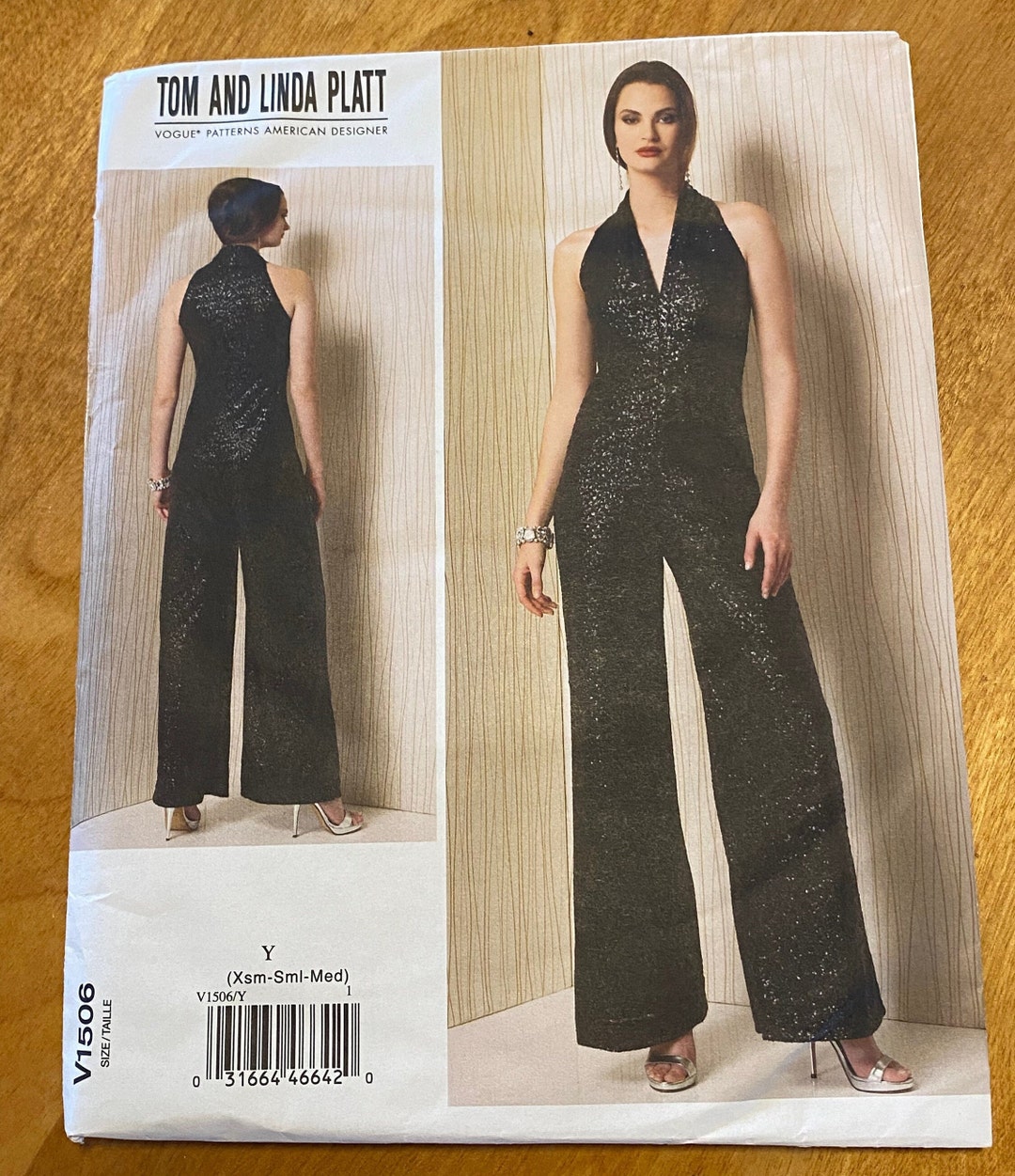 Vogue Jumpsuit V1506, Sewing Pattern by Tom and Linda Platt, Sz XS, S ...