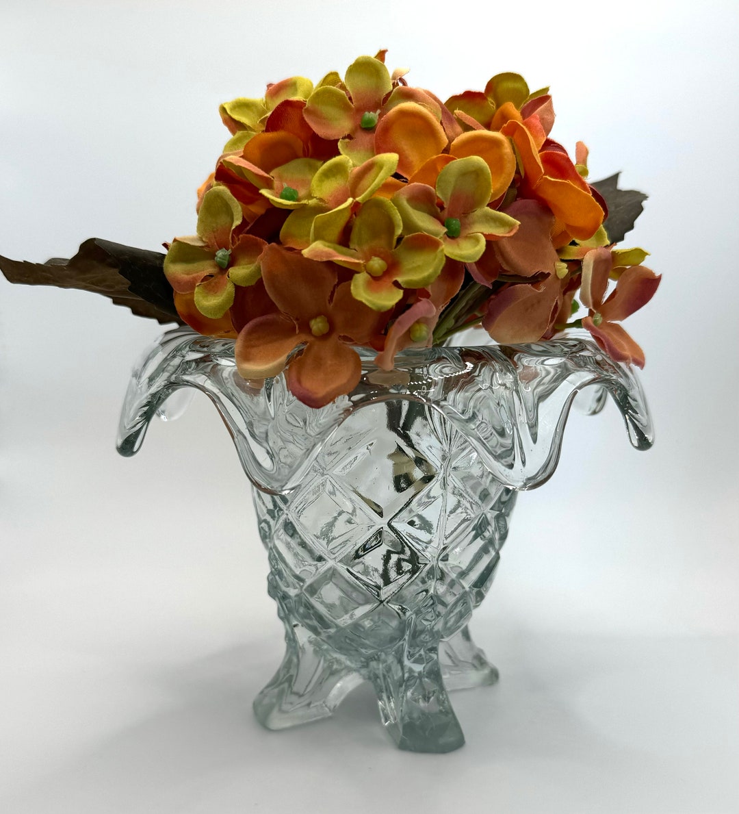 Vintage 1930s Art Deco Sowerby Glass Vase. Diamond Point Glass Flower ...