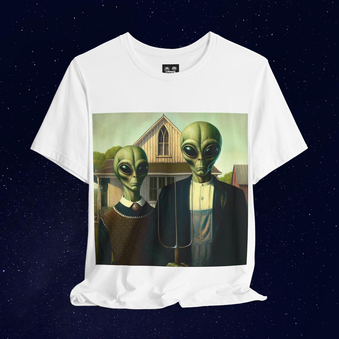 Alien American Gothic Tee | Classic Art Parody Shirt | Sci-fi Alien ...
