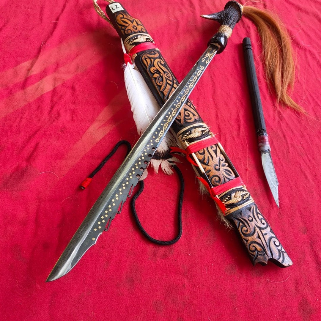 Mandau Dayak Weapons of the Kalimantan Tribe - Etsy