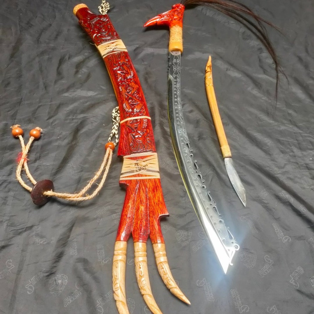 Mandau Dayak Weapons of the Kalimantan Tribe - Etsy