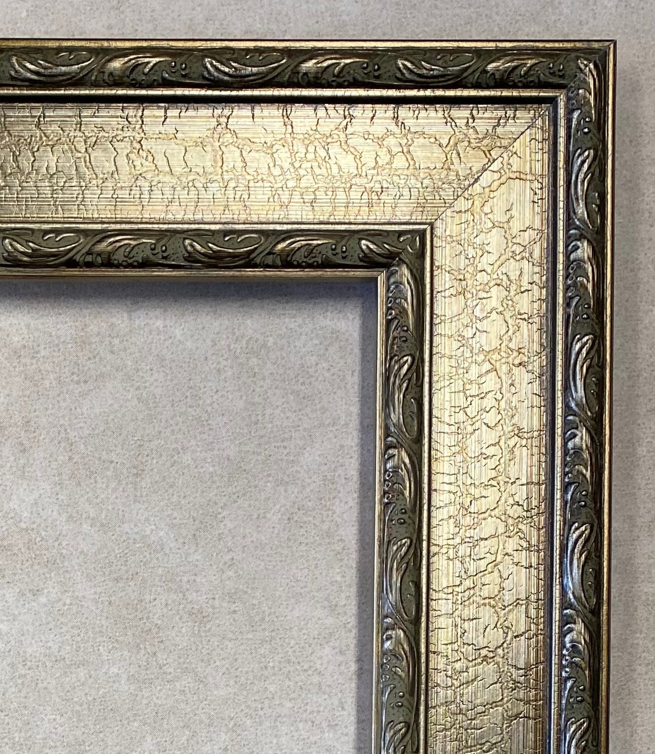 Antiqued Silver Ornate Vintage Wood Picture Frame - Decorative Edges ...