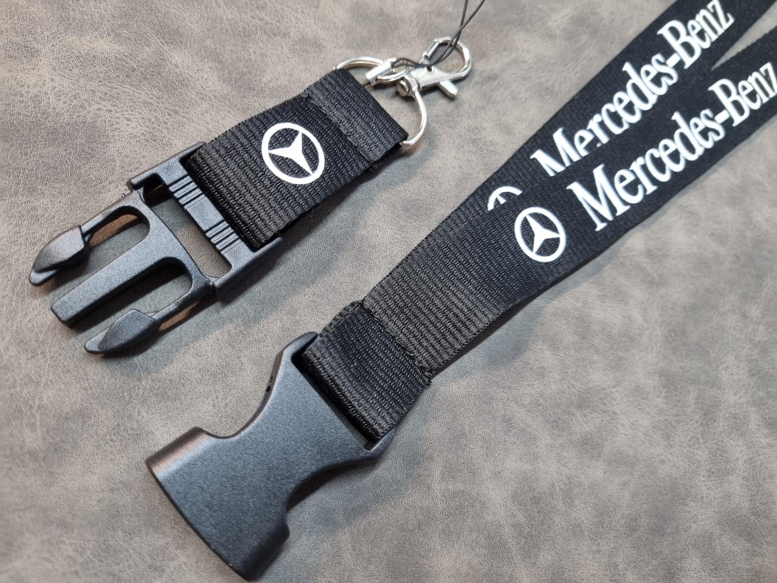 Mercedes Neck Lanyard Strap Keychain Logo Nylon Keyring Car Accessories ...