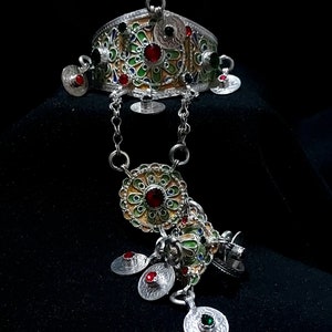 Amazigh Jewelry, Handmade Silver Handdress, Crafted in Tiznit, Morocco ...
