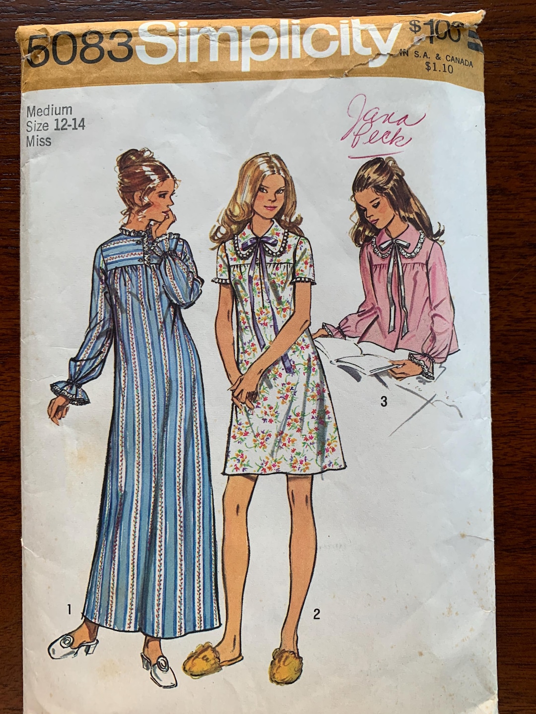 Misses Lanz-style Nightgown and Bed Jacket Vintage 1972 Simplicity 5083 ...