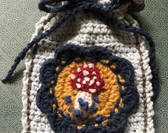 Crochet Mushroom Drawstring Pouch PATTERN - Etsy