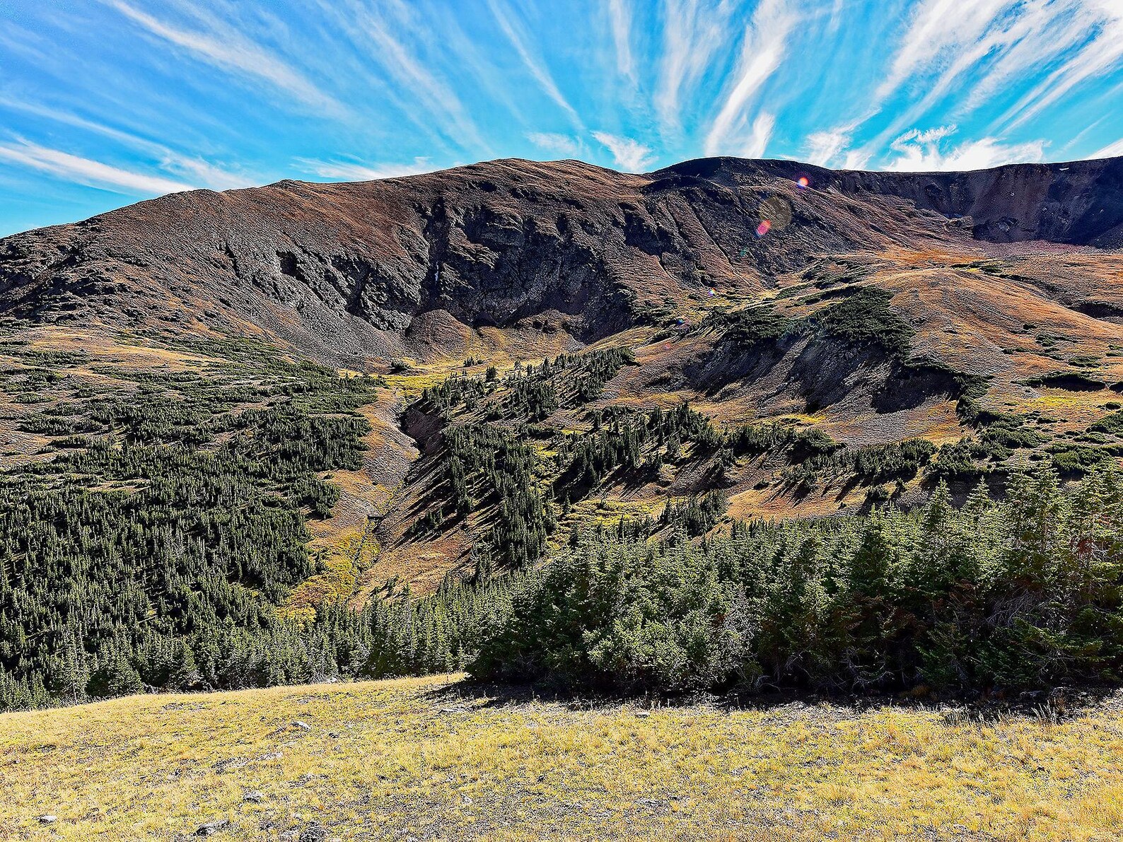 View Mountains of Autumn in the High-altitude Mountains of Colorado ...