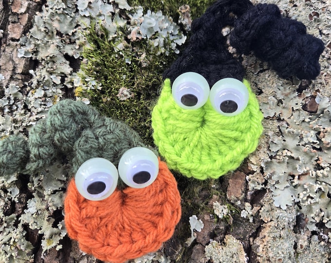 Googly Eye Crochet Worry Worm Pattern: Beginner Friendly (PDF Download ...