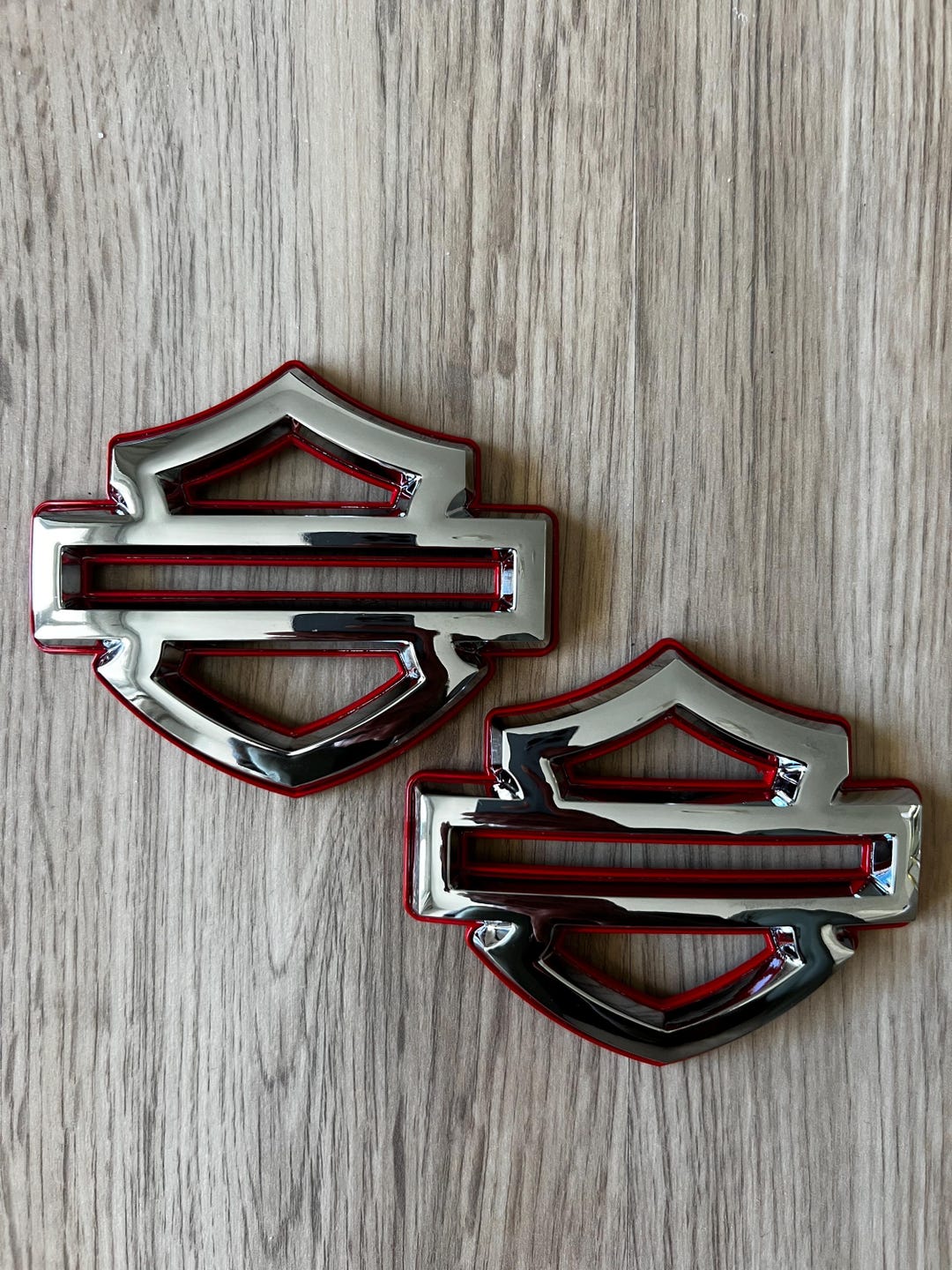 Cvo Emblem CVO Emblem HD Metal Silver Red CVO Tank Curved Emblem Badge ...