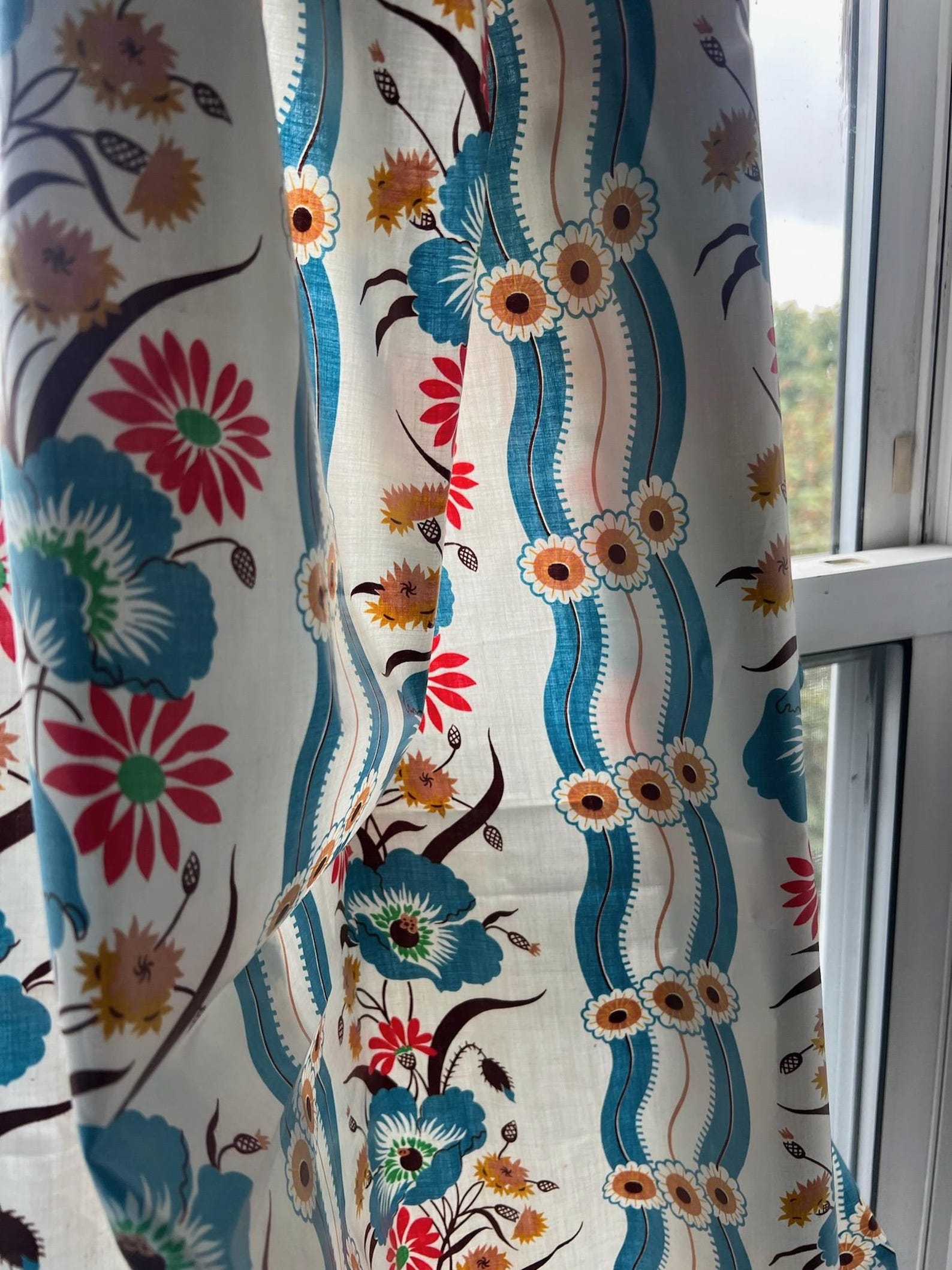 Goodall 1940’s Chintz Blue Floral Pattern 2 Yards - Etsy