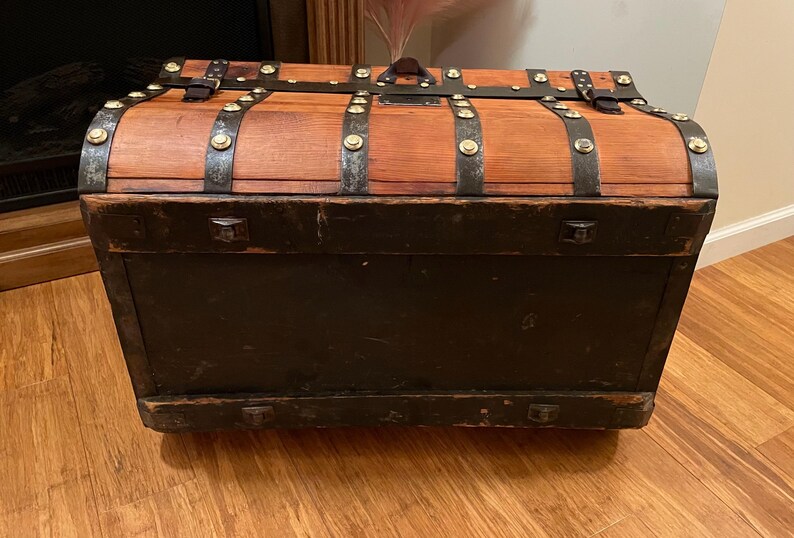 Restored Jenny Lind Antique Trunk Circa 1850 With Tray - Etsy