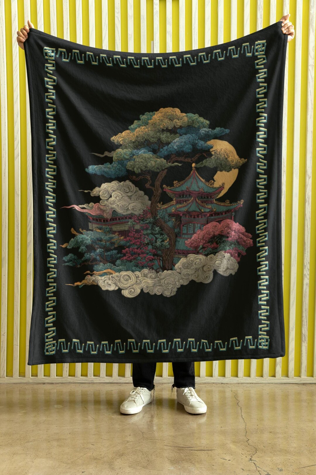 Oriental Inspired Plush Blanket Pagoda House Soft Warm Ming Dynasty Bed ...