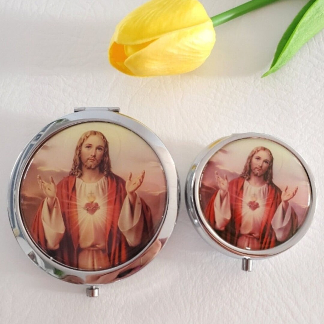 Sacred Heart of Jesus Silver Compact Mirror and Pill Case Set - Etsy