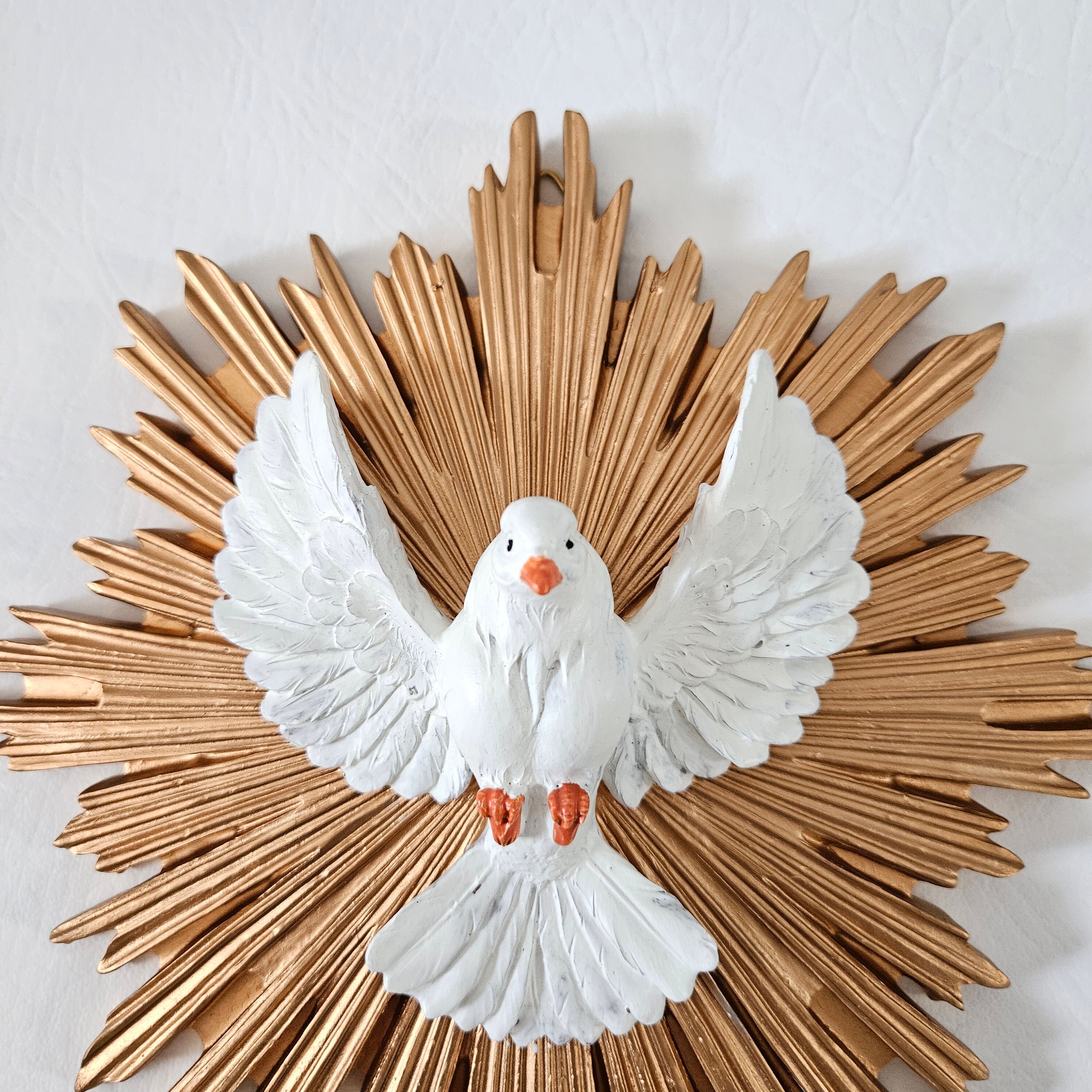 Holy Spirit 3D Figure Wall Sculpture Decor 8 Inches Gold - Etsy
