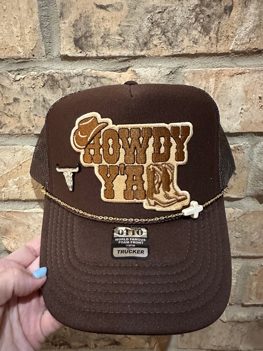 Howdy Trucker Hat With Chain - Etsy