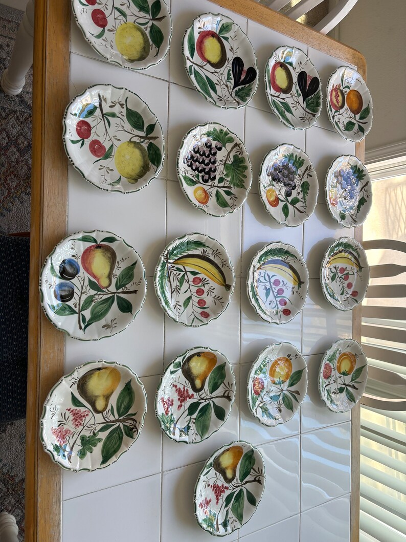 Set of 17 Hand Painted Plates From Italy - Etsy
