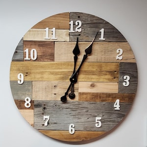 23" Rustic Wooden Clock - Etsy