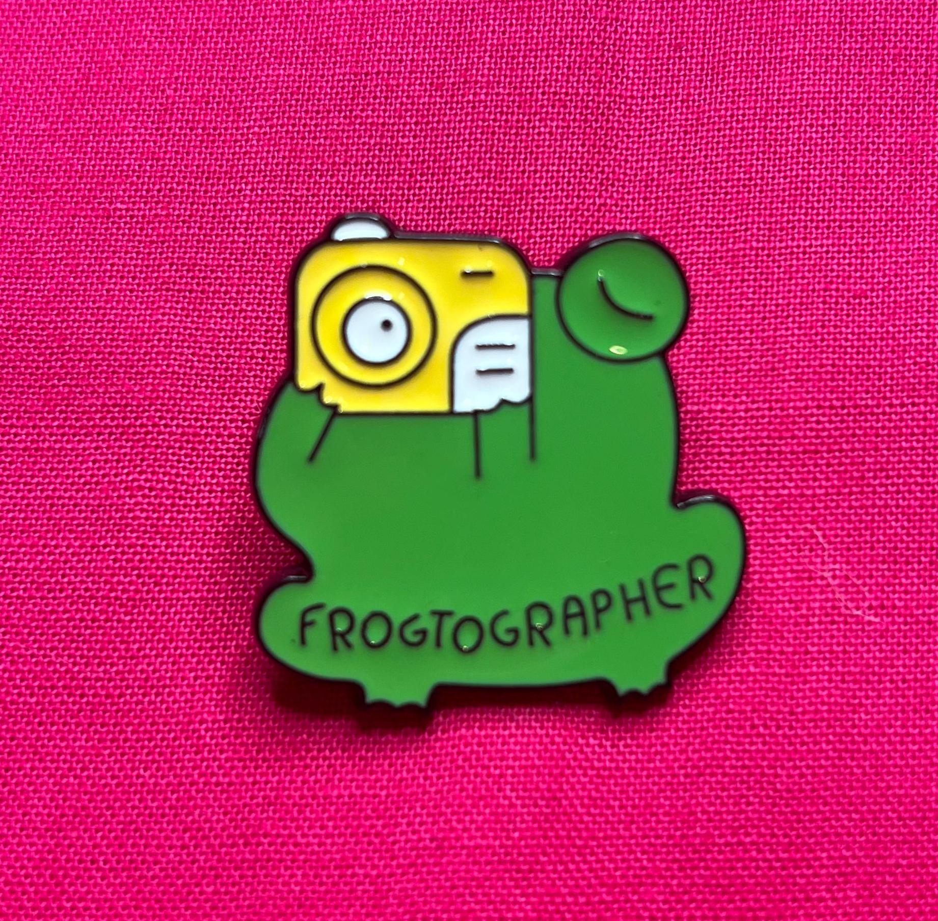 Cute Funny Frog Enamel Pin Badges: Frogs, Memes, Anime, Gift, Accessory ...