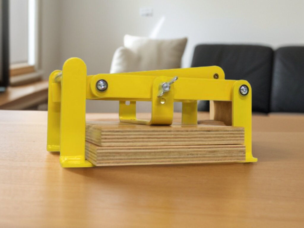 A5 Yellow Lino Press Machine, Linocut Printing Press, Linoleum Press ...