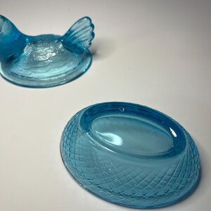 Vintage LE Smith Aqua Blue Glass Hen on Nest- Small 3" Chicken on Nest ...