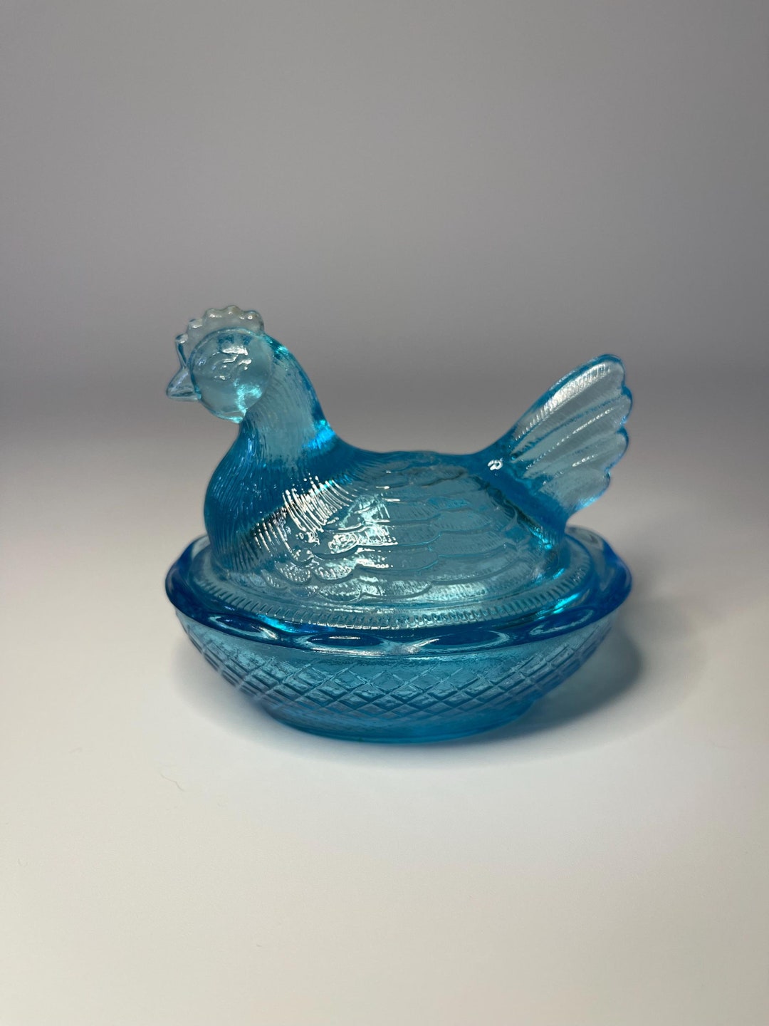 Vintage LE Smith Aqua Blue Glass Hen on Nest- Small 3" Chicken on Nest ...